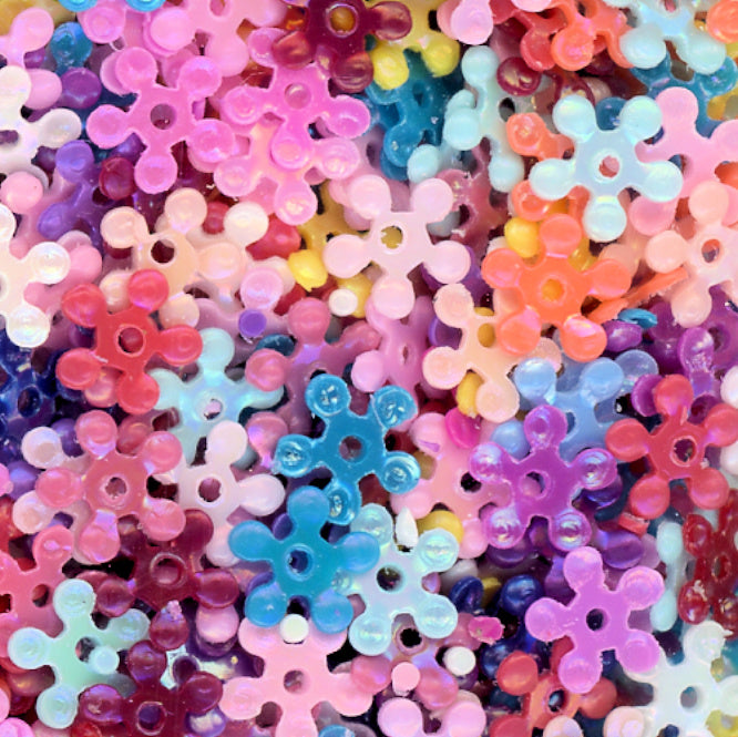 Opaque Iridescent Flowers – Cartwright's Sequins